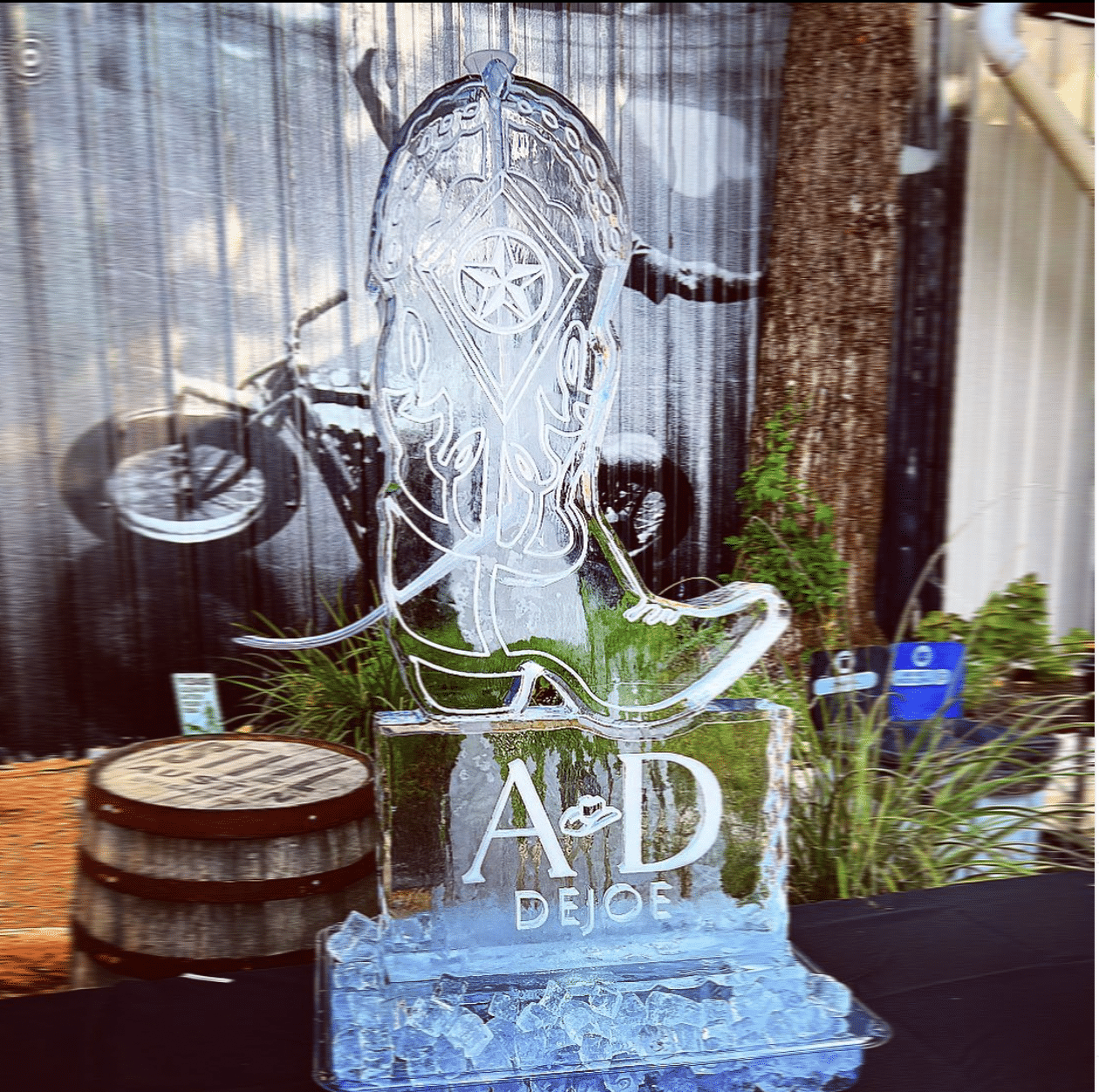 Wedding Ice Sculptures to Inspire Your Spring Wedding – Full Spectrum ...
