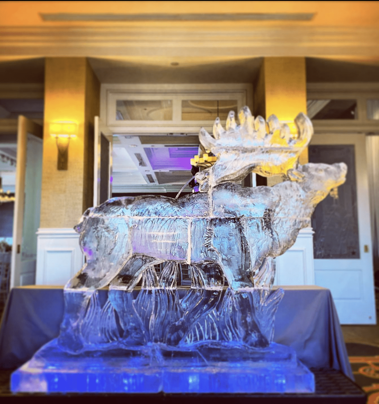 Wedding Ice Sculptures to Inspire Your Spring Wedding – Full Spectrum ...