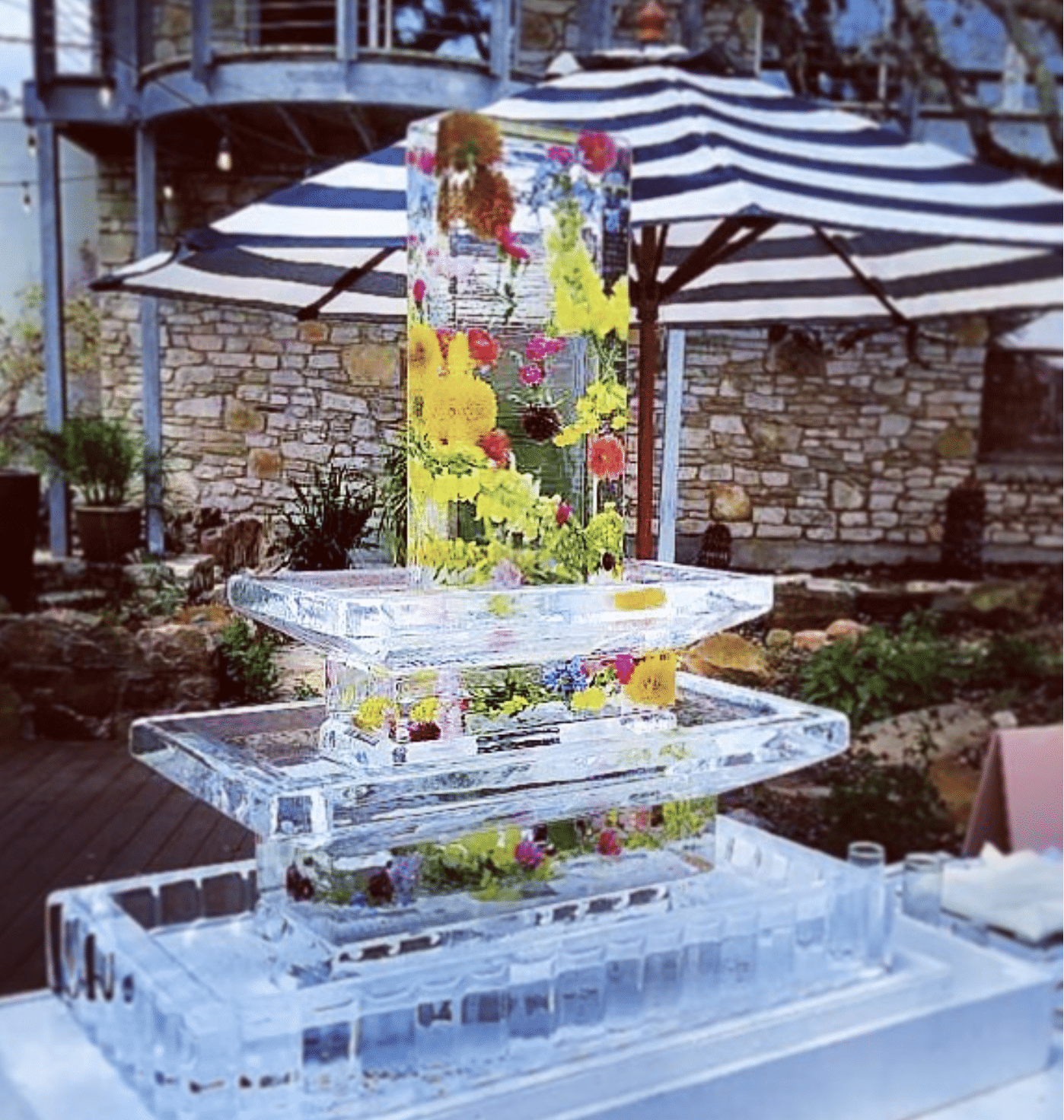 Floral Infused Ice Sculptures: The Perfect Event Enhancement – Full ...
