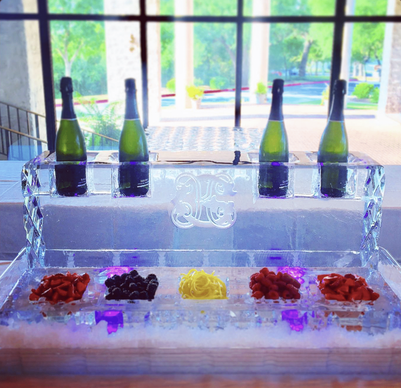 Floral Infused Ice Sculptures: The Perfect Event Enhancement – Full ...