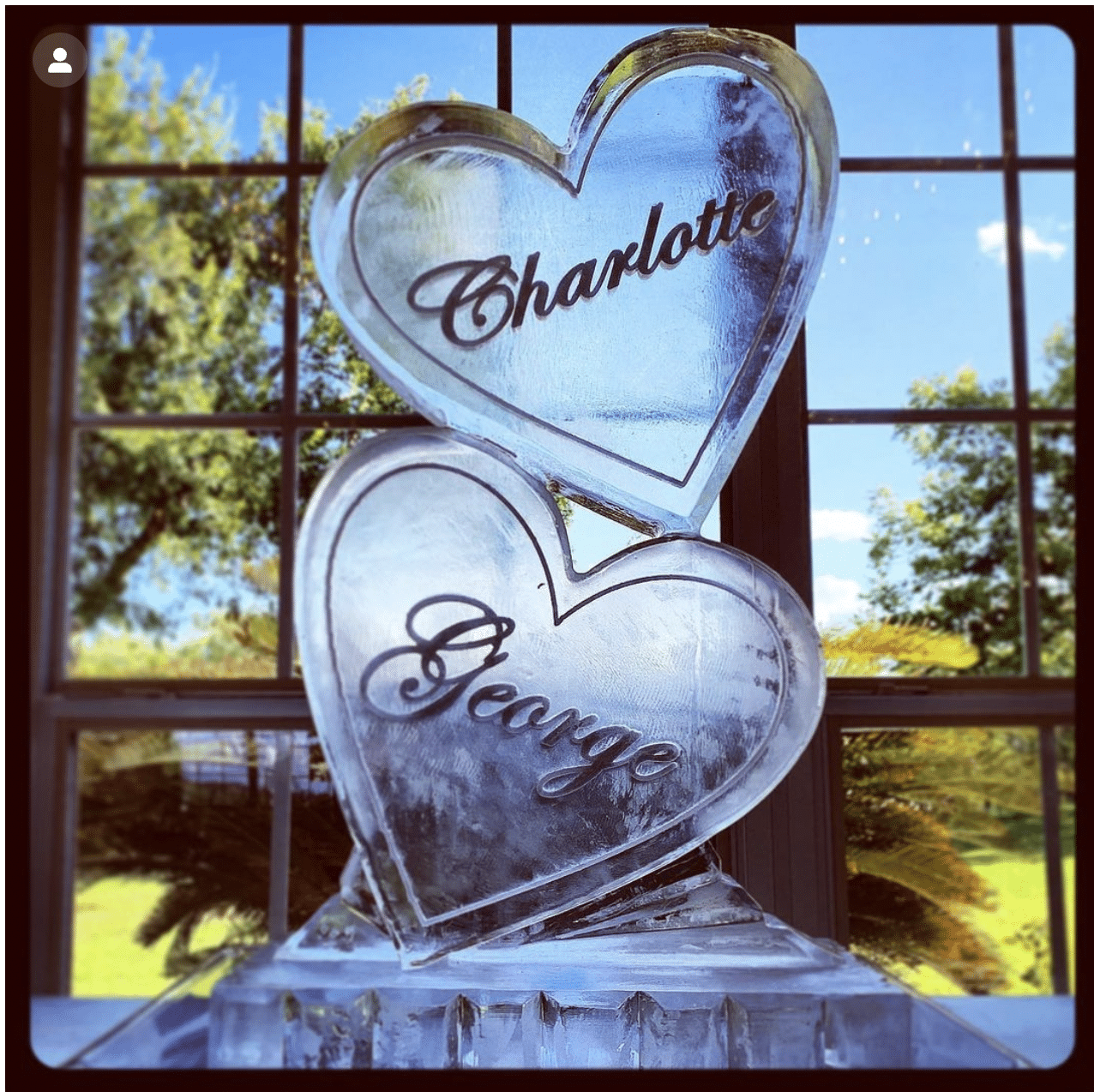 Enhance Your Valentine’s Day Decor with Ice Sculptures – Full Spectrum ...